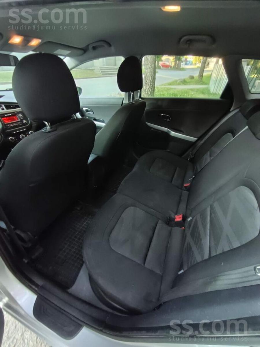 Kia Ceed 2014 Rīga, ar dzinēja tilpumu 1.40 L un nobraukumu 356 tūkst. km par 2400 €, foto 9 vietnē AUTOMOTO.COM.LV