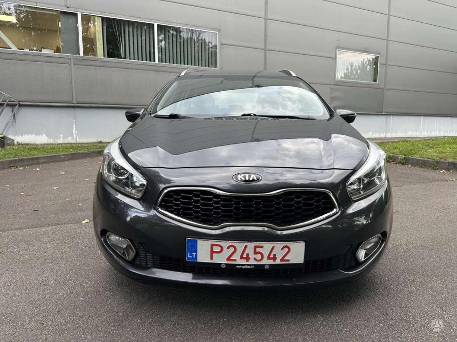 Kia Ceed 2014 in Alytus, with an engine capacity of 1.59 L and mileage of 277 thousand km for 4600 €, photo 3 on AUTOMOTO.COM.LV