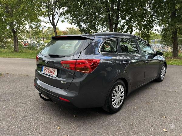 Kia Ceed 2014 in Alytus, with an engine capacity of 1.59 L and mileage of 277 thousand km for 4600 €, photo 6 on AUTOMOTO.COM.LV