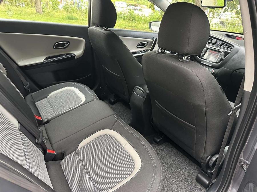 Kia Ceed 2014 in Alytus, with an engine capacity of 1.59 L and mileage of 277 thousand km for 4600 €, photo 20 on AUTOMOTO.COM.LV