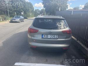 Kia Ceed 2015 Ogre, ar dzinēja tilpumu 1.60 L un nobraukumu 232 tūkst. km par 3500 €, foto 3 vietnē AUTOMOTO.COM.LV