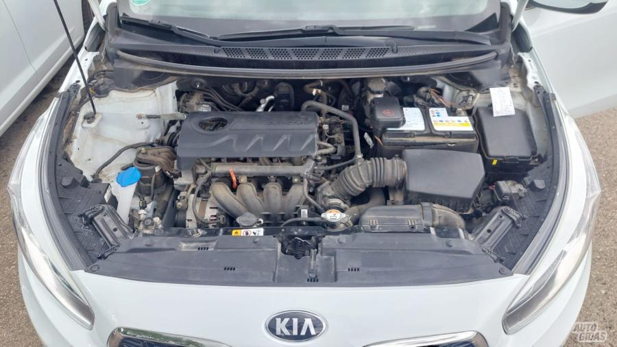 Kia Ceed 2016 in Kaunas, with an engine capacity of 1.40 L and mileage of 103 thousand km for 7300 €, photo 13 on AUTOMOTO.COM.LV
