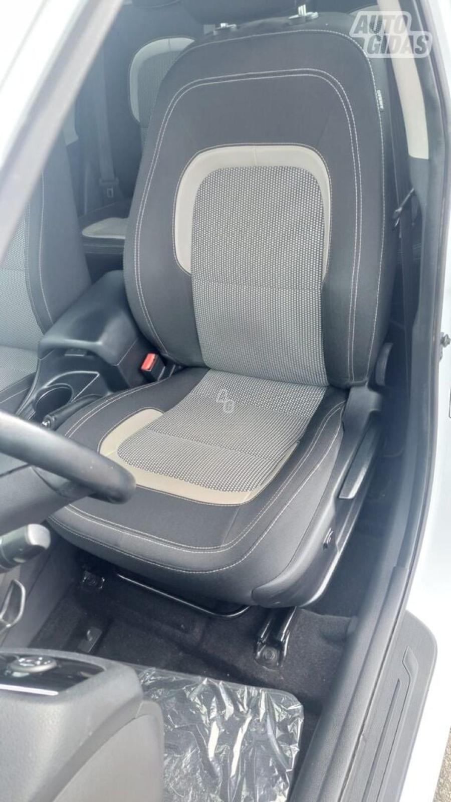 Kia Ceed 2016 in Kaunas, with an engine capacity of 1.40 L and mileage of 103 thousand km for 7300 €, photo 19 on AUTOMOTO.COM.LV