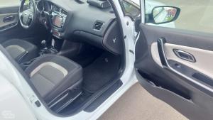 Kia Ceed 2016 in Kaunas, with an engine capacity of 1.40 L and mileage of 103 thousand km for 7300 €, photo 20 on AUTOMOTO.COM.LV