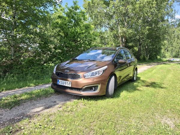 Киа Сид 2017 в Тарту, объемом двигателя 1.60 л и пробегом 366 тыс. км за 3700 €, фото 1 на AUTOMOTO.COM.LV