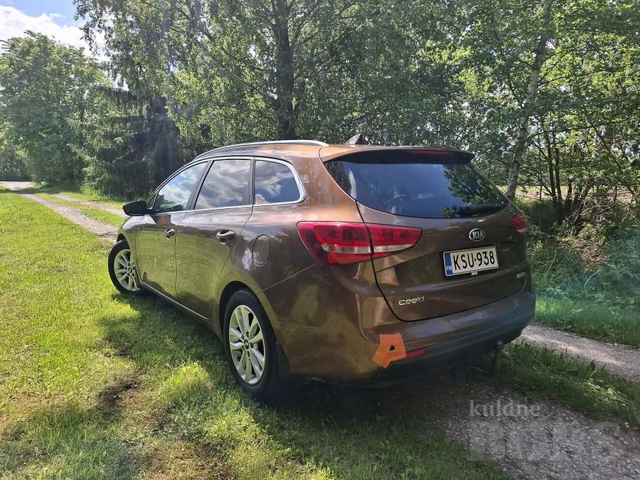 Kia Ceed 2017 in Tartu, with an engine capacity of 1.60 L and mileage of 366 thousand km for 3700 €, photo 4 on AUTOMOTO.COM.LV