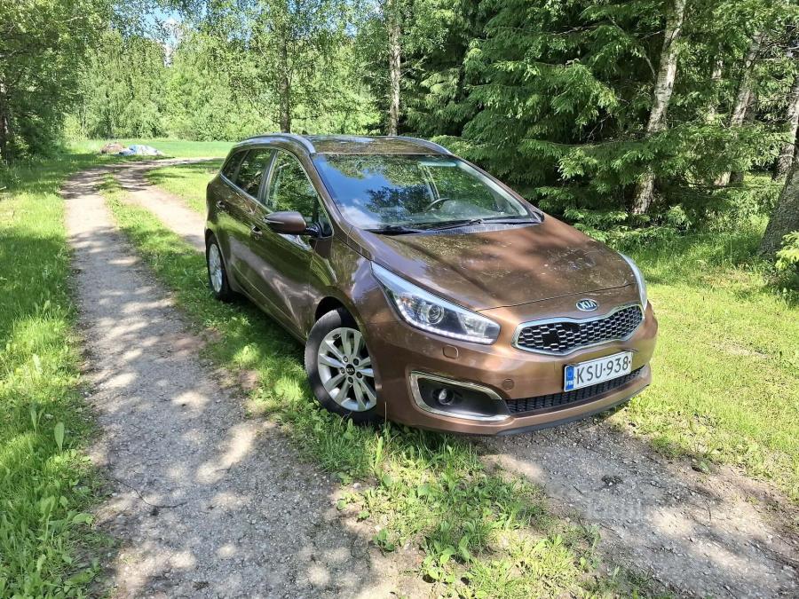 Kia Ceed 2017 in Tartu, with an engine capacity of 1.60 L and mileage of 366 thousand km for 3700 €, photo 7 on AUTOMOTO.COM.LV