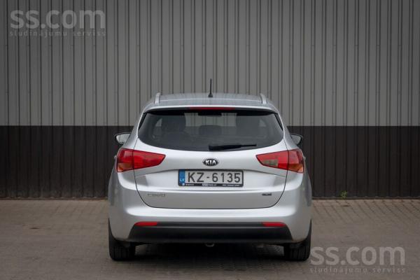 Kia Ceed 2017 in Talsi, with an engine capacity of 1.60 L and mileage of 215 thousand km for 5950 €, photo 5 on AUTOMOTO.COM.LV