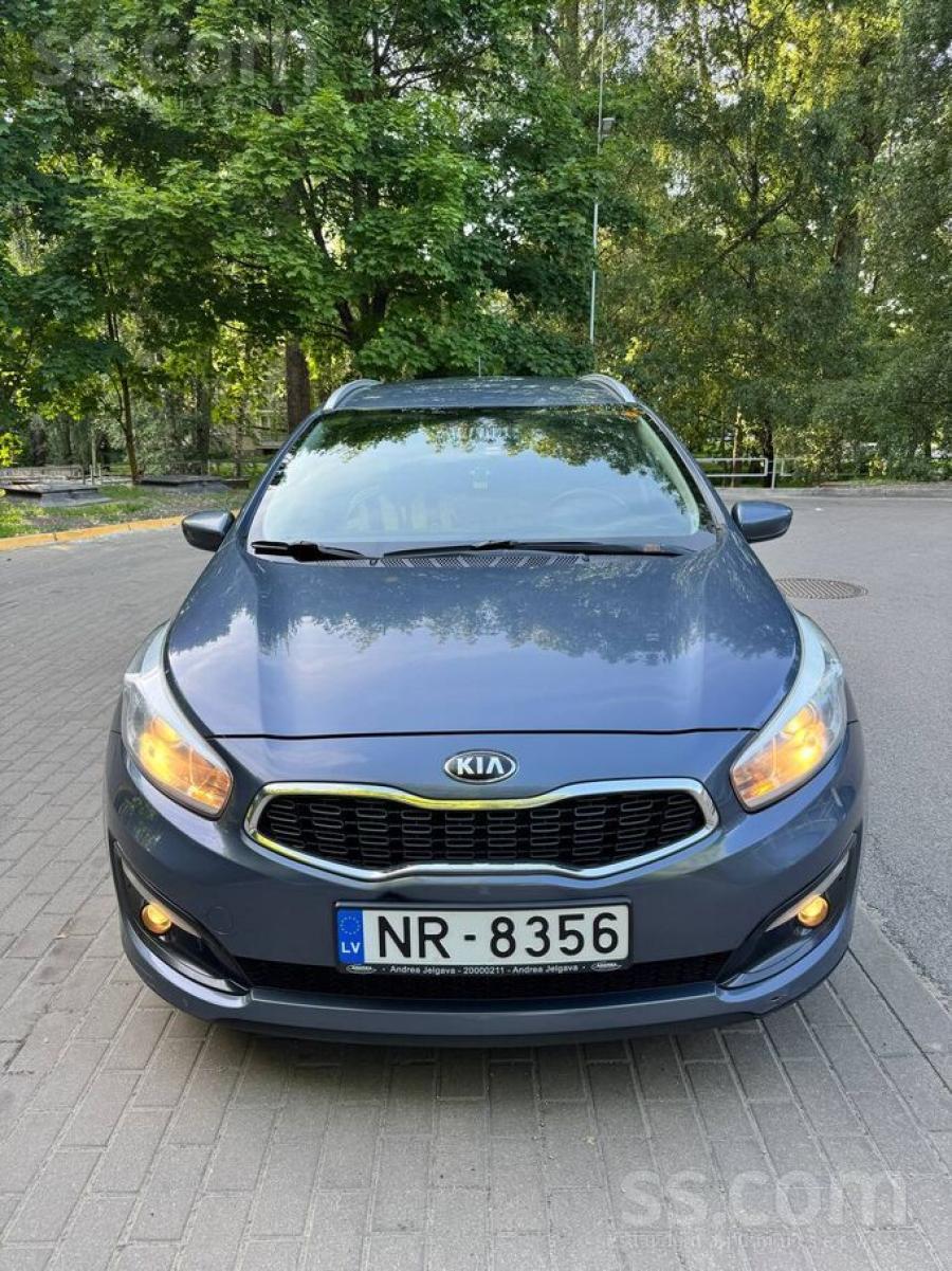 Киа Сид 2017 в Рига, объемом двигателя 1.60 л и пробегом 433 тыс. км за 4950 €, фото 5 на AUTOMOTO.COM.LV