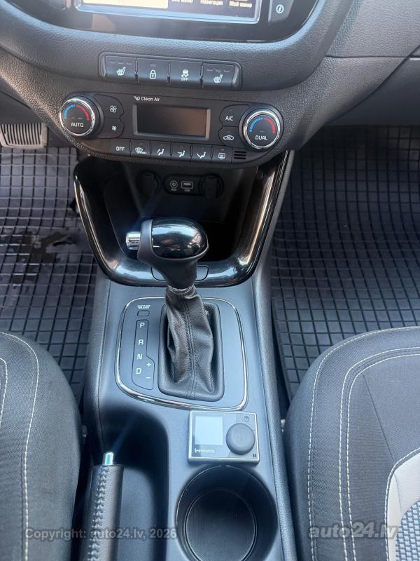 Kia Ceed 2017 in Tallinn, with an engine capacity of 1.60 L and mileage of 239 thousand km for 5500 €, photo 8 on AUTOMOTO.COM.LV