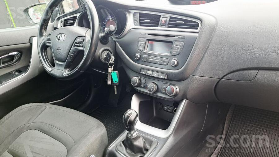 Kia Ceed 2017 Rīga, ar dzinēja tilpumu 1.60 L un nobraukumu 437 tūkst. km par 3500 €, foto 13 vietnē AUTOMOTO.COM.LV