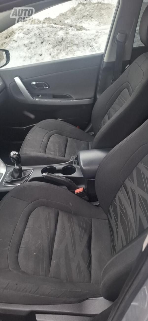 Kia Ceed 2018 in Vilnius, with an engine capacity of 1.40 L and mileage of 150 thousand km for 7500 €, photo 8 on AUTOMOTO.COM.LV