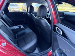 Kia Ceed 2021 in Tallinn, with an engine capacity of 1.60 L and mileage of 111 thousand km for 15900 €, photo 6 on AUTOMOTO.COM.LV