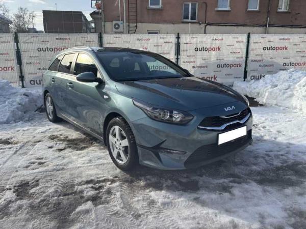 Kia Ceed 2022 in Klaipeda, with an engine capacity of 1.00 L and mileage of 29 thousand km for 13900 €, photo 2 on AUTOMOTO.COM.LV