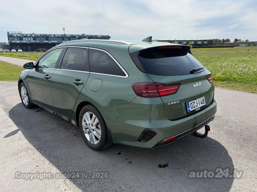 Kia Ceed 2022 in Tallinn, with an engine capacity of 1.50 L and mileage of 35 thousand km for 10999 €, photo 5 on AUTOMOTO.COM.LV