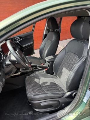 Kia Ceed 2022 in Tallinn, with an engine capacity of 1.50 L and mileage of 35 thousand km for 10999 €, photo 14 on AUTOMOTO.COM.LV