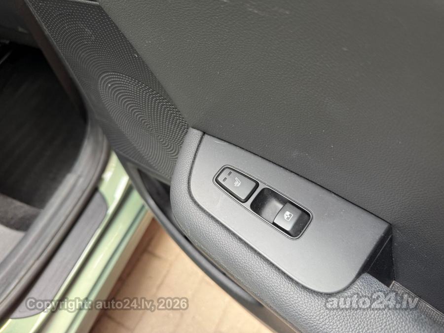 Kia Ceed 2022 in Tallinn, with an engine capacity of 1.50 L and mileage of 35 thousand km for 10999 €, photo 20 on AUTOMOTO.COM.LV
