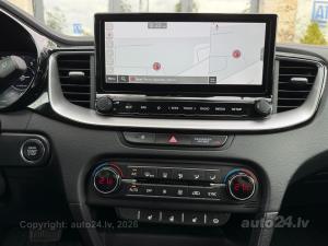 Kia Ceed 2023 Tallina, ar dzinēja tilpumu 1.50 L un nobraukumu 64 tūkst. km par 19990 €, foto 18 vietnē AUTOMOTO.COM.LV