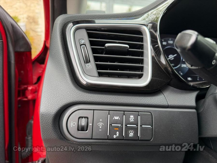 Kia Ceed 2023 Tallina, ar dzinēja tilpumu 1.50 L un nobraukumu 64 tūkst. km par 19990 €, foto 21 vietnē AUTOMOTO.COM.LV