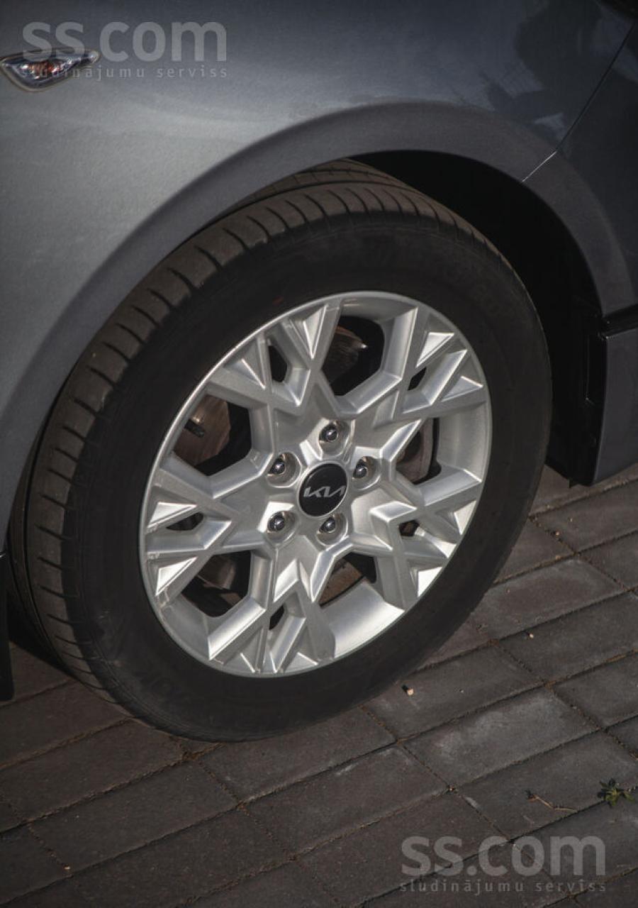 Kia Ceed 2023 Rīga, ar dzinēja tilpumu 1.00 L un nobraukumu 54 tūkst. km par 13900 €, foto 18 vietnē AUTOMOTO.COM.LV