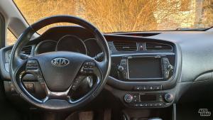 Violet Kia Ceed 2014 in Kaunas, with an engine capacity of 1.60 L and mileage of 291 thousand km for 5100 €, photo 15 on AUTOMOTO.COM.LV