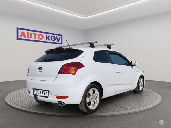 Balts Kia Ceed 2012 Viļņa, ar dzinēja tilpumu 1.60 L un nobraukumu 189 tūkst. km par 3999 €, foto 5 vietnē AUTOMOTO.COM.LV