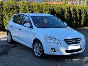 Balts Kia Ceed 2007 Rīga, ar dzinēja tilpumu 1.40 L un nobraukumu 148 tūkst. km par 3100 €, foto  vietnē AUTOMOTO.COM.LV