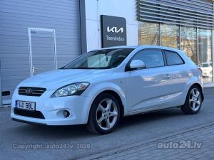 White Kia Ceed 2008 in Narva, with an engine capacity of 1.60 L and mileage of 1710 thousand km for 1999 €, photo 4 on AUTOMOTO.COM.LV