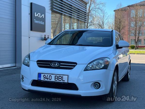 White Kia Ceed 2008 in Narva, with an engine capacity of 1.60 L and mileage of 1710 thousand km for 1999 €, photo 4 on AUTOMOTO.COM.LV