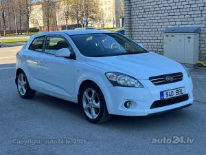 White Kia Ceed 2008 in Narva, with an engine capacity of 1.60 L and mileage of 1710 thousand km for 1999 €, photo 6 on AUTOMOTO.COM.LV