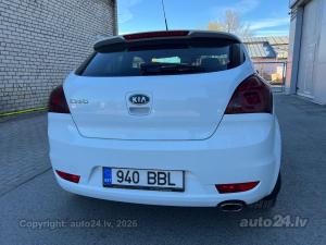 White Kia Ceed 2008 in Narva, with an engine capacity of 1.60 L and mileage of 1710 thousand km for 1999 €, photo 14 on AUTOMOTO.COM.LV