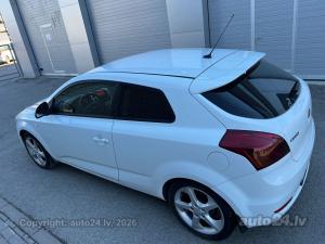 White Kia Ceed 2008 in Narva, with an engine capacity of 1.60 L and mileage of 1710 thousand km for 1999 €, photo 15 on AUTOMOTO.COM.LV