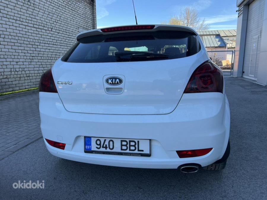 Balts Kia Ceed 2008 Narva, ar dzinēja tilpumu 1.60 L un nobraukumu 171 tūkst. km par 1999 €, foto 9 vietnē AUTOMOTO.COM.LV