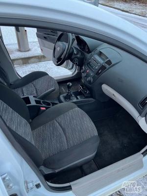 Balts Kia Ceed 2008 Viļņa, ar dzinēja tilpumu 1.60 L un nobraukumu 263 tūkst. km par 800 €, foto 9 vietnē AUTOMOTO.COM.LV