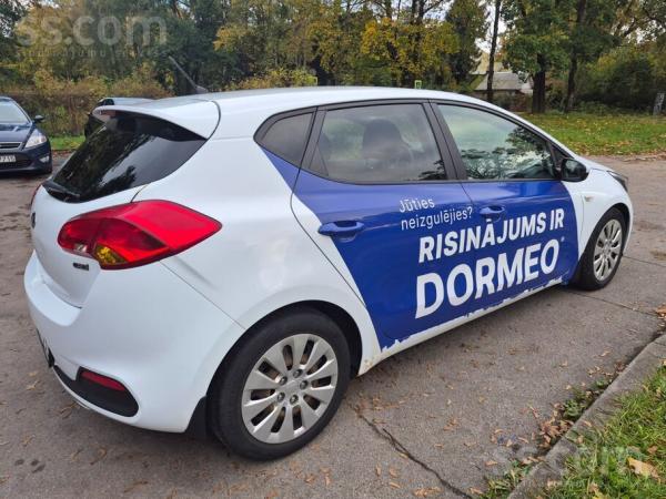 Balts Kia Ceed 2012 Rīga, ar dzinēja tilpumu 1.40 L un nobraukumu 231 tūkst. km par 2200 €, foto 5 vietnē AUTOMOTO.COM.LV
