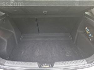 Balts Kia Ceed 2012 Rīga, ar dzinēja tilpumu 1.40 L un nobraukumu 231 tūkst. km par 2200 €, foto 10 vietnē AUTOMOTO.COM.LV