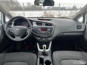 White Kia Ceed 2013 in Taurage, with an engine capacity of 1.40 L and mileage of 246 thousand km for 3950 €, photo 11 on AUTOMOTO.COM.LV
