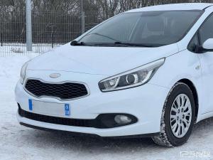 White Kia Ceed 2013 in Taurage, with an engine capacity of 1.40 L and mileage of 246 thousand km for 3950 €, photo 2 on AUTOMOTO.COM.LV