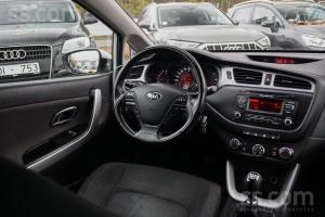 White Kia Ceed 2013 in Riga, with an engine capacity of 1.40 L and mileage of 252 thousand km for 2990 €, photo 8 on AUTOMOTO.COM.LV