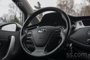 White Kia Ceed 2013 in Riga, with an engine capacity of 1.40 L and mileage of 252 thousand km for 2990 €, photo 11 on AUTOMOTO.COM.LV