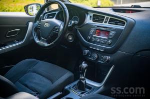 Balts Kia Ceed 2013 Rīga, ar dzinēja tilpumu 1.40 L un nobraukumu 260 tūkst. km par 2990 €, foto 8 vietnē AUTOMOTO.COM.LV