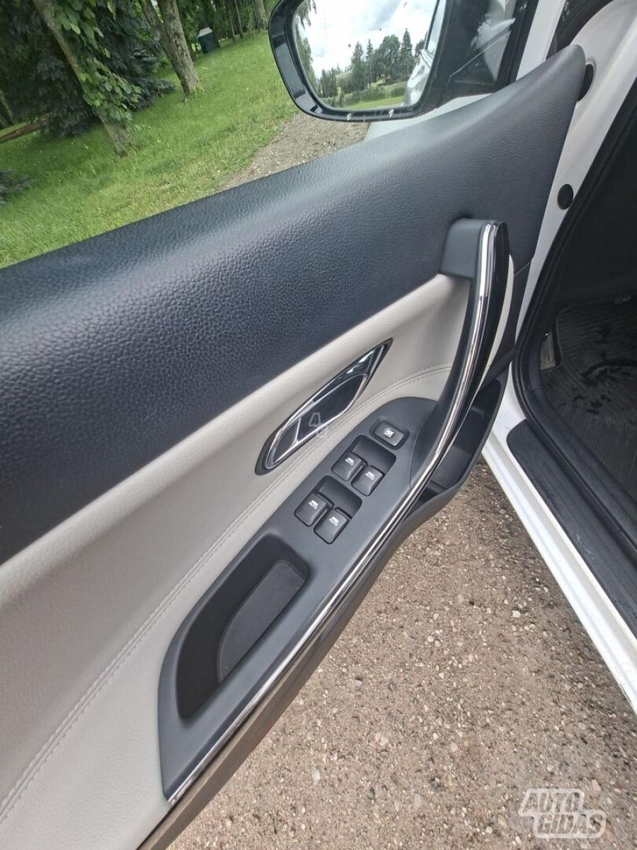 Balts Kia Ceed 2014 Kauņa, ar dzinēja tilpumu 1.60 L un nobraukumu 230 tūkst. km par 6000 €, foto 11 vietnē AUTOMOTO.COM.LV
