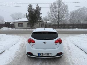 Balts Kia Ceed 2015 Ventspils, ar dzinēja tilpumu 1.40 L un nobraukumu 250 tūkst. km par 5200 €, foto 5 vietnē AUTOMOTO.COM.LV