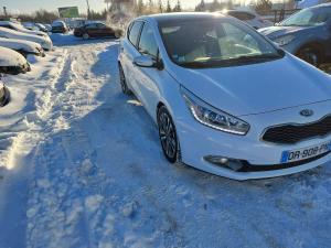Balts Kia Ceed 2015 Utena, ar dzinēja tilpumu 1.59 L un nobraukumu 140 tūkst. km par 6700 €, foto 3 vietnē AUTOMOTO.COM.LV