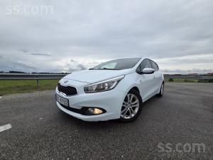 Balts Kia Ceed 2015 Rīga, ar dzinēja tilpumu 1.40 L un nobraukumu 285 tūkst. km par 2777 €, foto 14 vietnē AUTOMOTO.COM.LV