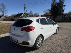 Balts Kia Ceed 2015 Ventspils, ar dzinēja tilpumu 1.40 L un nobraukumu 250 tūkst. km par 3950 €, foto 5 vietnē AUTOMOTO.COM.LV