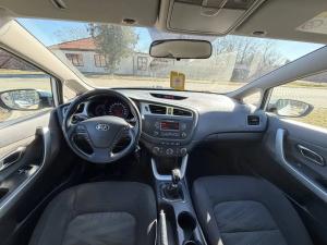 Balts Kia Ceed 2015 Ventspils, ar dzinēja tilpumu 1.40 L un nobraukumu 250 tūkst. km par 3950 €, foto 13 vietnē AUTOMOTO.COM.LV