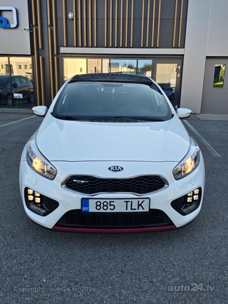 Balts Kia Ceed 2015 Tallina, ar dzinēja tilpumu 1.60 L un nobraukumu 182 tūkst. km par 6200 €, foto 9 vietnē AUTOMOTO.COM.LV