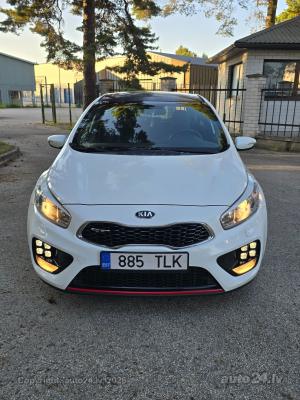 Balts Kia Ceed 2015 Tallina, ar dzinēja tilpumu 1.60 L un nobraukumu 182 tūkst. km par 6200 €, foto 10 vietnē AUTOMOTO.COM.LV