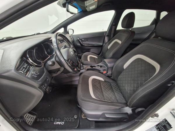 Balts Kia Ceed 2016 Hāpsalu, ar dzinēja tilpumu 1.60 L un nobraukumu 164 tūkst. km par 7999 €, foto 11 vietnē AUTOMOTO.COM.LV